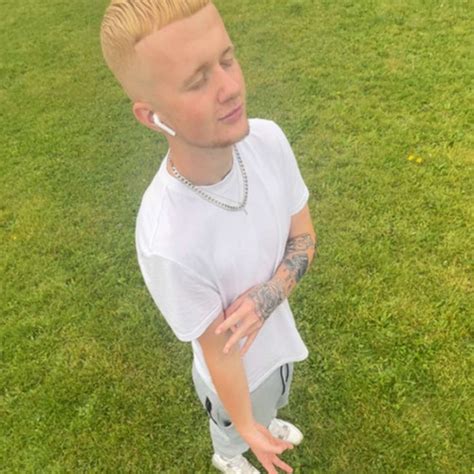 Stream Jxyy1 Listen To Bassline Dnb Playlist Online For Free On Soundcloud