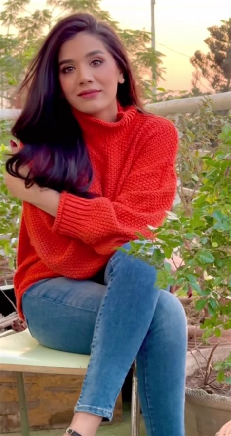 Imran Ashraf Ex Wife Kiran Ashfaque Gorgeous New Clicks Reviewit Pk