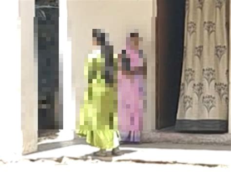 Husband used to do unnatural sex after marriage शद क बद पत करत थ अननचरल सकस अशलल