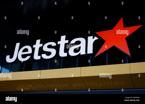 Jetstar Airlines Logo