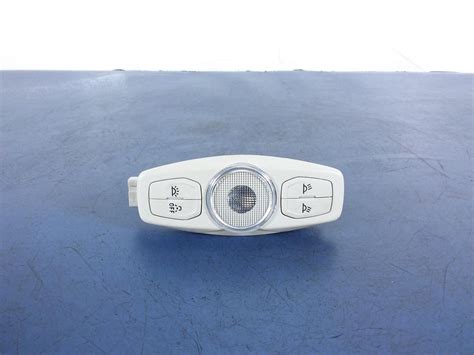 FORD FOCUS MK3 LAMPKA OŚWIETLENIA KABINY - 12566671815 - oficjalne ...