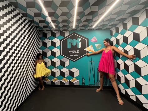 Rooms Museum Of Illusions New York