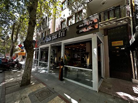 Şubelerimiz Cadının Evi Çikolata Dükkanı