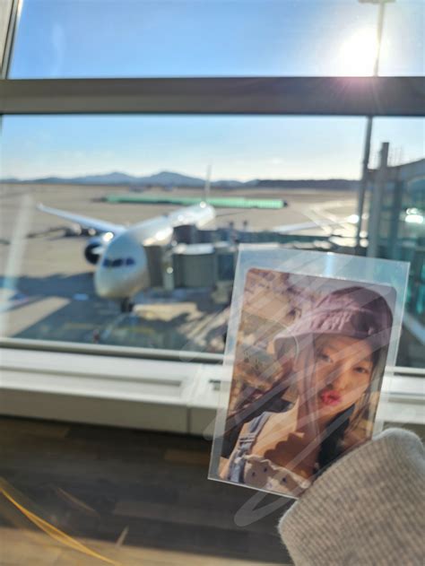 Newjeans Community Post 오랜만에 뉴나잇 저는 하니 다니랑 포르투갈에 여행을 왔어요 ☺ 자유여행이라 여행준비 시차적응으로 포스트를 못하다가 이제야