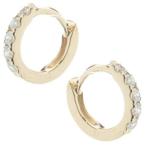 18 Karat Yellow Gold Wide Mesh Style Huggie Hoop Earrings For Sale At