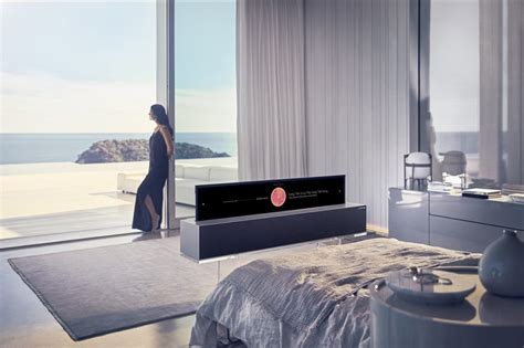 World S First Rollable Tv Unveiled By Lg At Ces