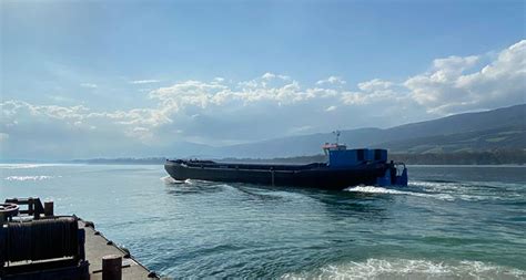 Dismountable And Motorised Split Hopper Barge Baars Sliedrecht