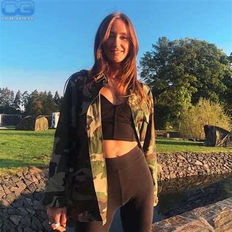 Georgina Stumpf Nude Pictures Onlyfans Leaks Playbabe Photos Sex Scene Uncensored