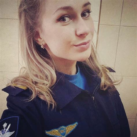 Девушки в форме Пикабу