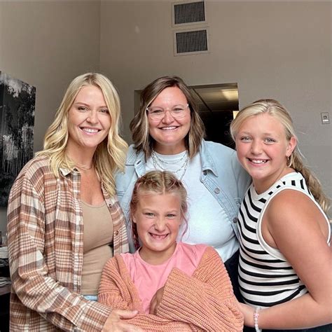 Katie Bloyd My Gorgeous Girl Went To Her First Dance Facebook