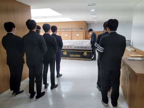 장례식 발인 시간 및 절차 겨울 남자 여자 장례식 복장 쉽게 정리했어요 네이버 블로그