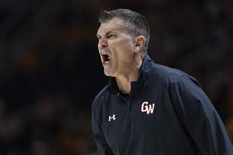 Chaz Lanier Scores 18 Jordan Gainey 16 To Lead No 12 Tennessee Past Gardner Webb 80 64