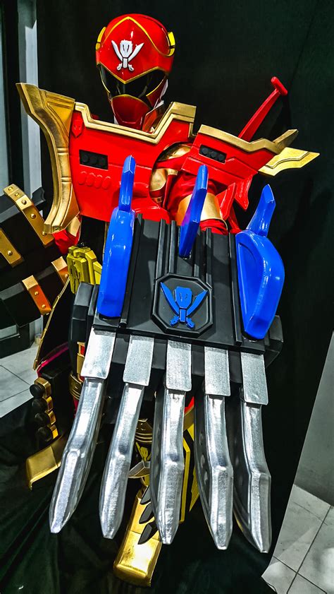 Gokai Red Costume With Galleon Armor Jtokucostume