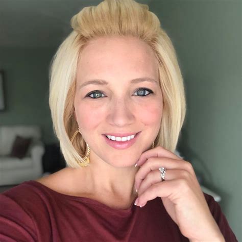 Stephanie Llewellyn S Instagram Twitter Facebook On Idcrawl