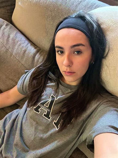 Pin De Maffi En Crew In En 2025 Peinados Lavanda