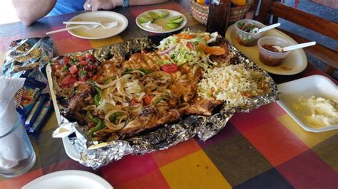Cheap Authentic Restaurants In Mazatlan A Couple Of Drifters
