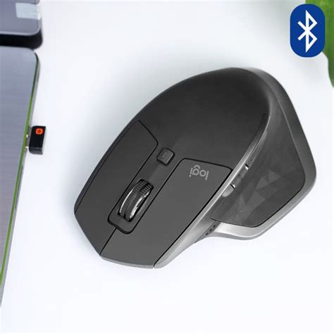 So sánh chi tiết Chuột máy tính Chuột Không Dây Bluetooth Logitech MX Master 2S với Chuột Có Dây