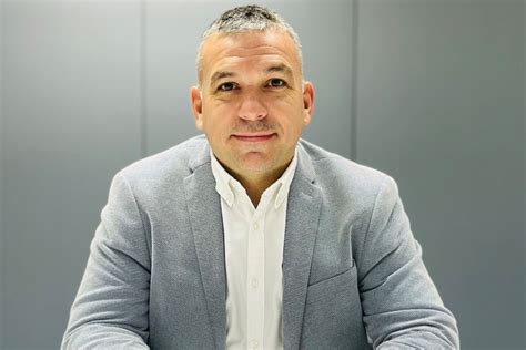 Fernando Pennella Toma Las Riendas De Garantiplus En Andalucía