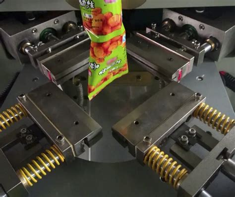 Triangle Plastic Bag Packing Machine