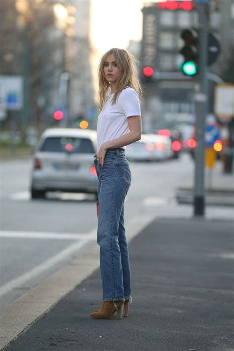 Suki Waterhouse Sexy 22 Photos The Fappening