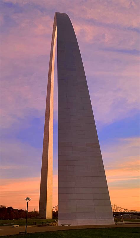 The Gateway Arch Epic Findcom