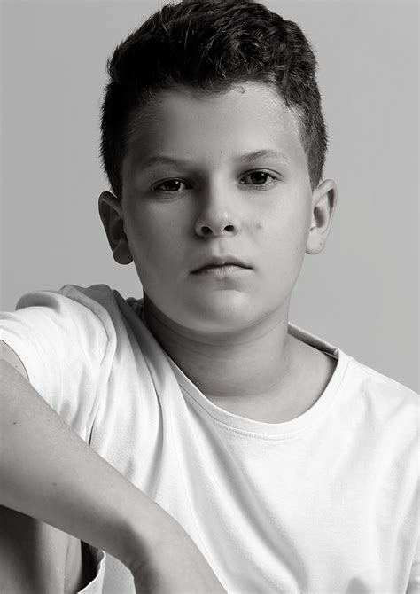 Daniel Freitas Ella Models