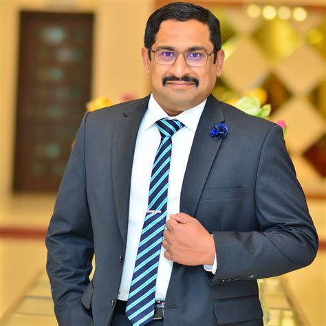 Umar Abbas Medium