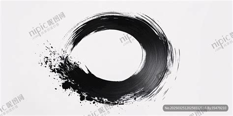 Ai创作图水墨 圆环 笔触 墨痕 艺术 黑白 中国风 渲染 线条 抽象 泼墨 图案 创意 肌理 留白 昵图网