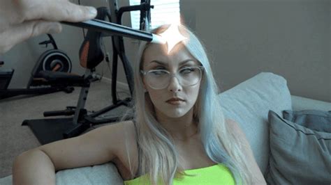Magic Manipulation With Cloe Gg Fetish Media Clips4sale