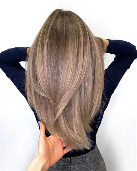 Blonde Hair With Highlights Brown Blonde Hair Light Brown Hair