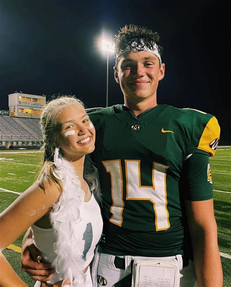 Penn State Qb Drew Allar And Girlfriend Emma Bushs Relationship