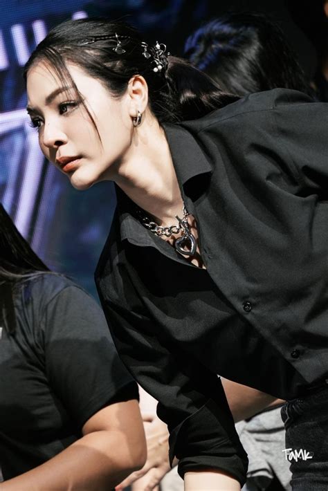 Faye Peraya