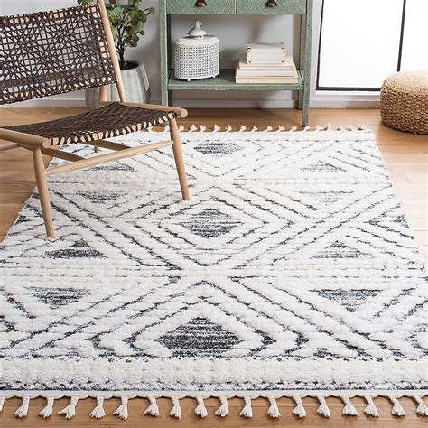 Safavieh Moroccan Tassel Shag 614a Ivory Grey 4 X 6 Area Rug In The
