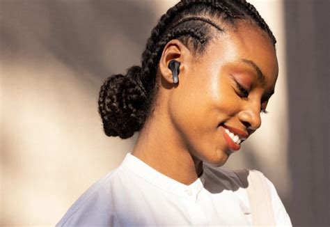 Jbl Live Pro True Wireless Noise Cancelling Earbuds Black Grand Stores