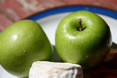 The Joy Of Looking Easy Springtime Apple Tizer