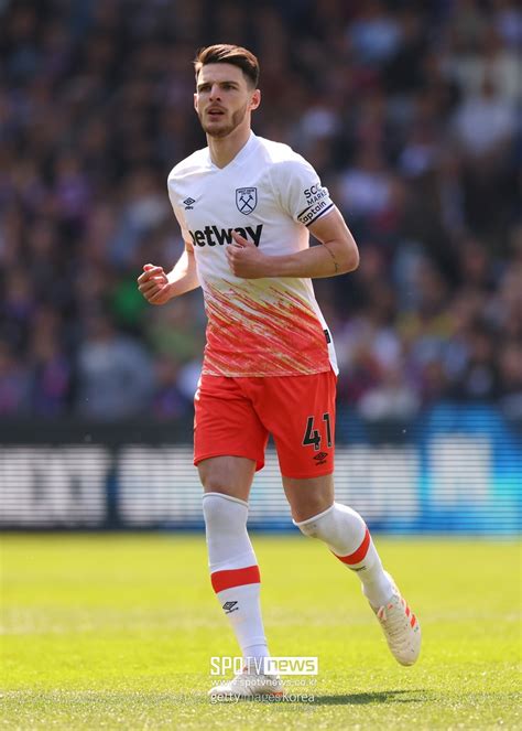 토트넘 출신의 직언 당장 데클란 라이스 영입해야 돼