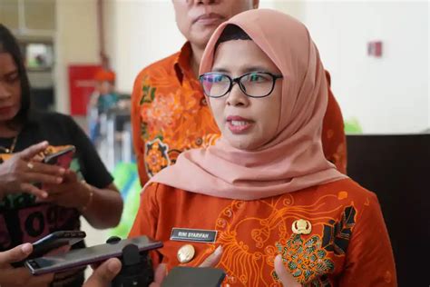 Mak Rini Tumbang Di Pilbup Blitar Logistik Jadi Faktor Penentu Halo Blitar