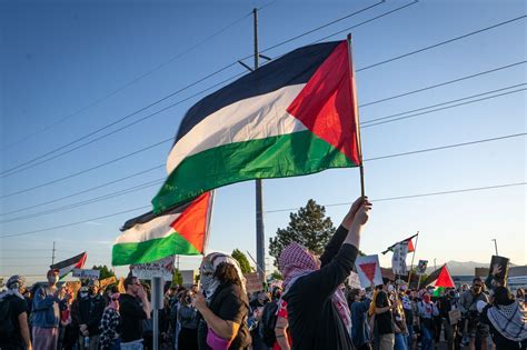 Apathetic উদাসীন