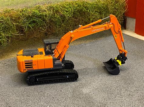 150 Scale Cat Excavator Tiltingrotating Excavator Hitch Kit Cimodels