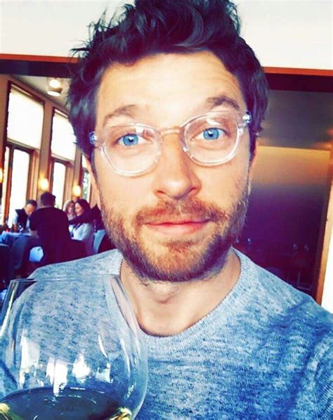 Brett Eldredge Brett Eldredge Gorgeous Men Country Music Bands