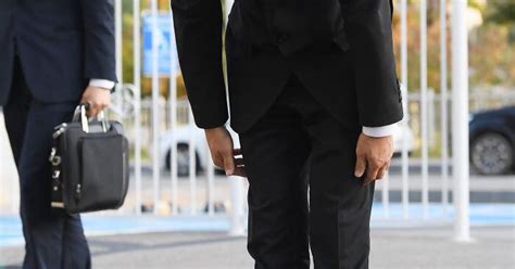 포토 고개 숙인 이선균 실망감 드려 죄송합니다