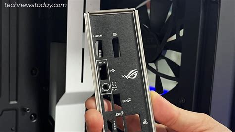 How To Install IO Shield Into Your PC Case Step By Step Guide