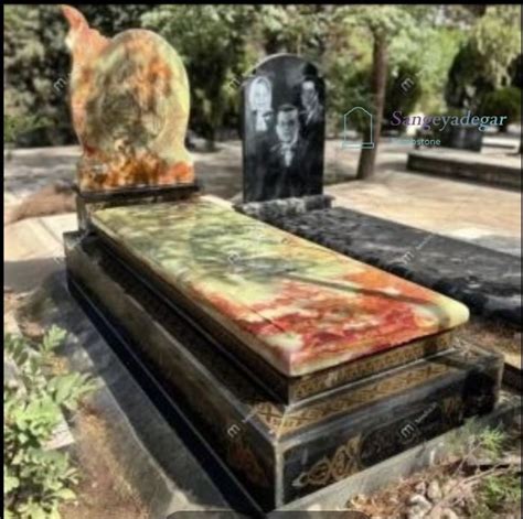 شاعران و نویسندگانی که برای سنگ قبر شعر و متن نوشته اند سنگ یادگار