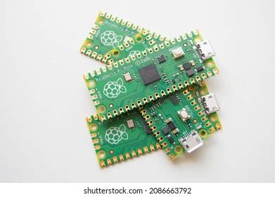 Raspberry Pi Arduino Royalty Free Images Stock Photos Pictures Shutterstock