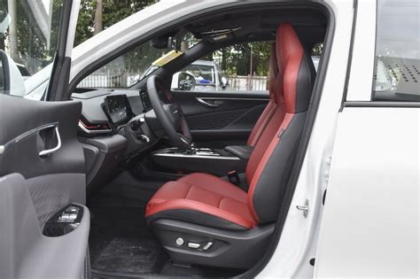 Baic Rubics Cube 2022 2023 2024 джипsuv 5 дв 1 поколение