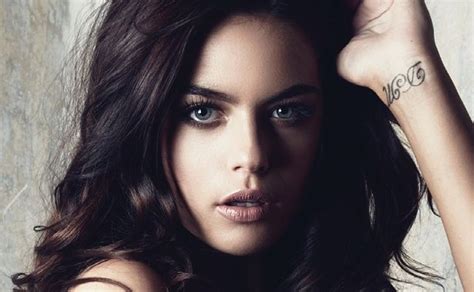 Video Tutorial Frequency Separation Sharpening In Photoshop Creative Bloq