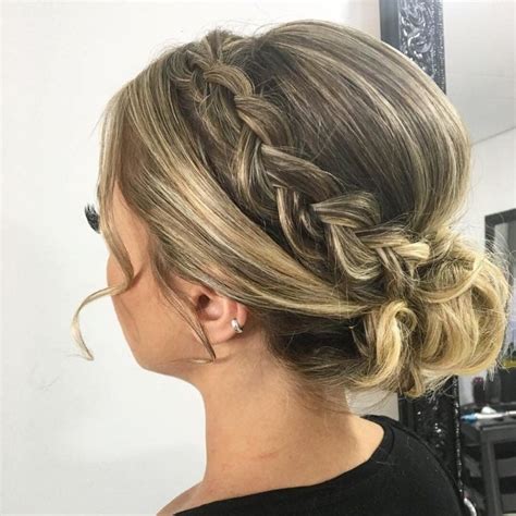Penteados Para Formatura 60 Fotos Para Inspirar Sua Escolha E Tutoriais