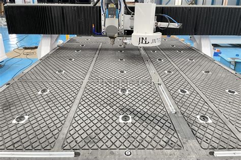 CNC Router Milling Cutting On Aluminum JNM C