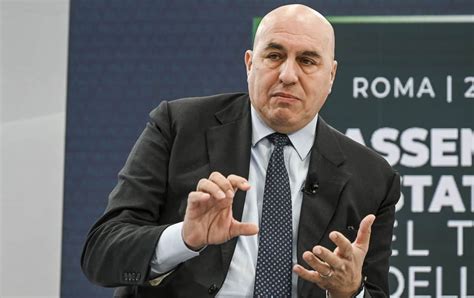 Міністр оборони Італії закликав шукати політичне врегулювання війни в Україні Європейська правда