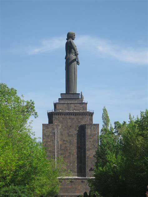 «ՄԱՅՐ ՀԱՅԱՍՏԱՆ ՀՈՒՇԱՐՁԱՆ Պատմամշակութային արգելոց թանգարանների և պատմական միջավայրի